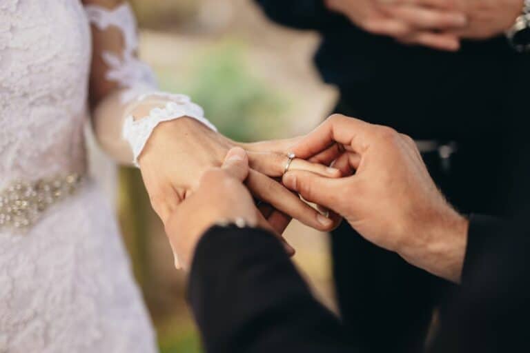 A Guide To Vows For Your Ring Exchange Ceremony - Magical Day Weddings