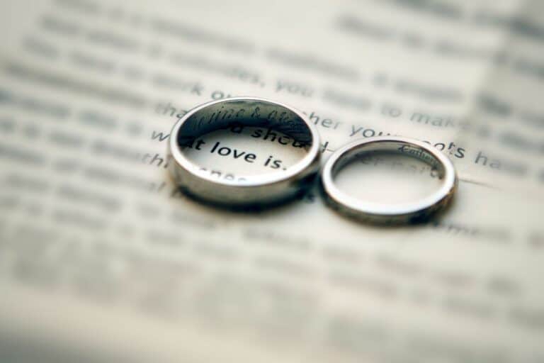 Sterling Silver Vs Stainless Steel Rings: Is Sterling Silver Better ...