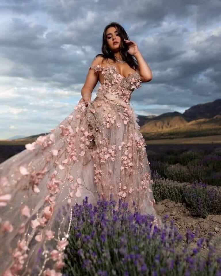 28 Lovely 3D Floral Wedding Dresses and Gowns - Magical Day Weddings