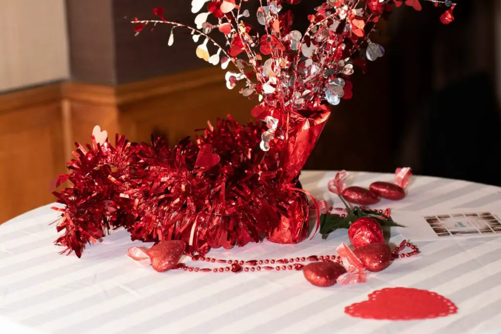 19 Gorgeous March Wedding Color Palettes to Spring into Style - Magical ...