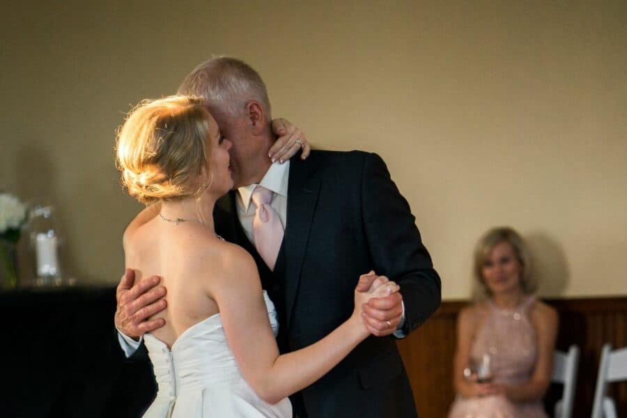 218 Heartwarming Songs for the Perfect Father-Daughter Dance at Your ...